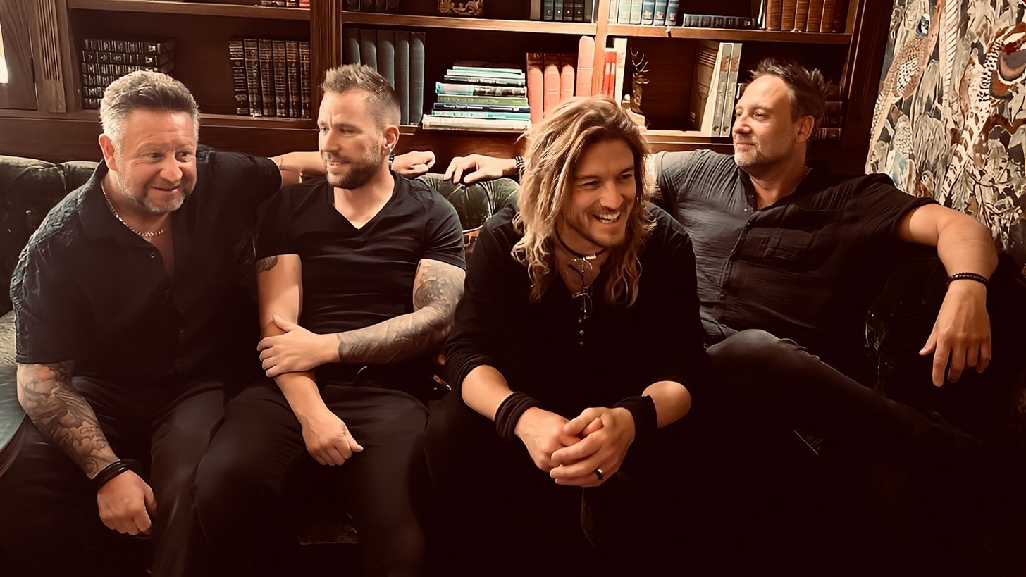 The Anthemics | Warner Hotels