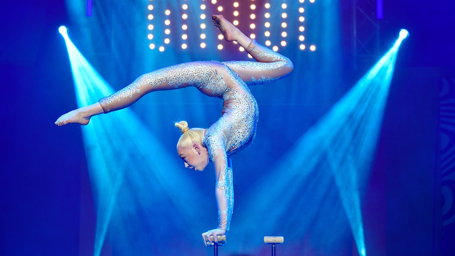 CIRQUE – The Greatest Show | Warner Hotels