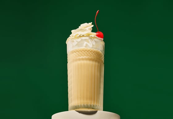 How to Make a Christmas Colada: Cocktail Recipe to Impress Your Guests ...